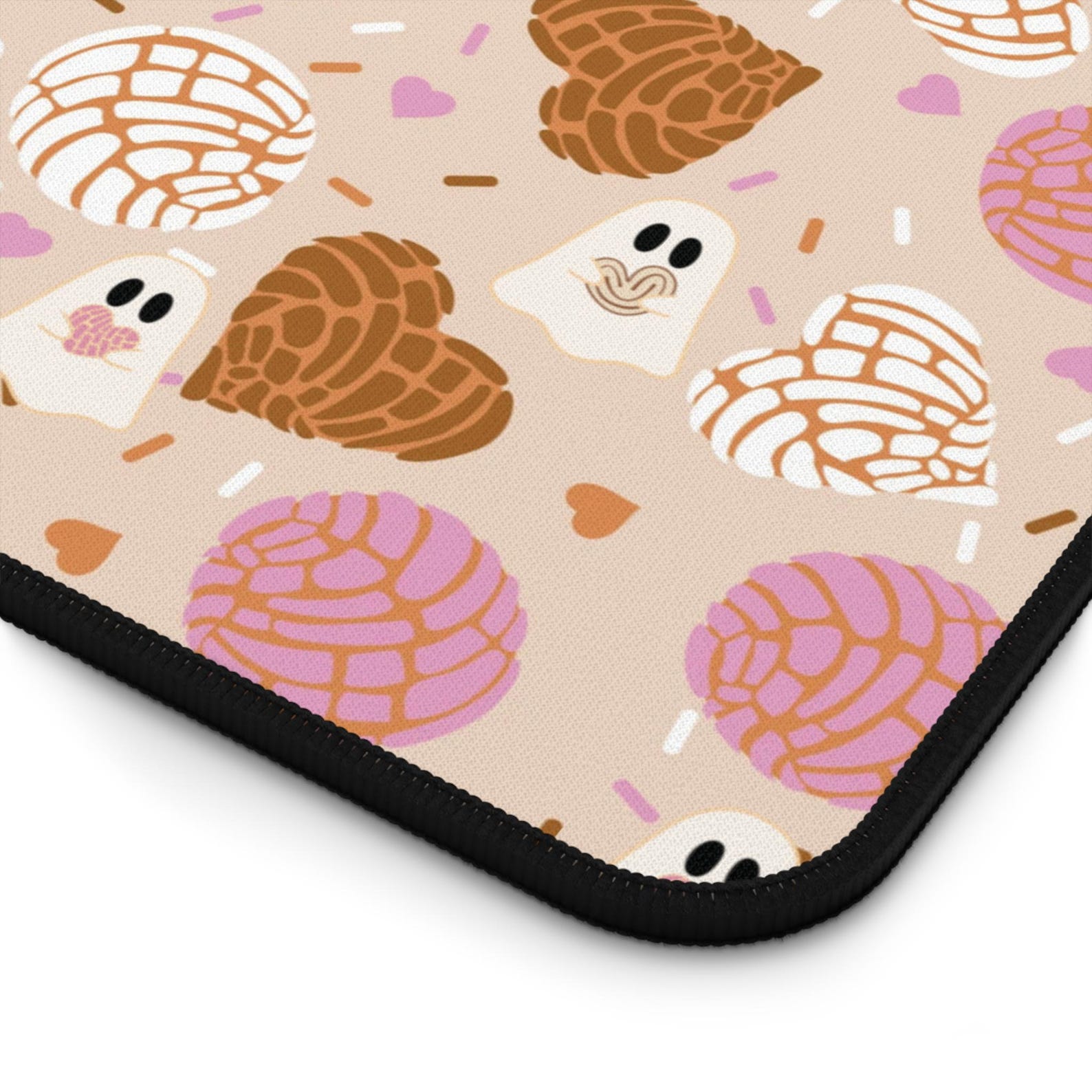 Cute Ghosts Pan Dulce - Fun Office Decor, Halloween Gift, Kawaii Desk ...