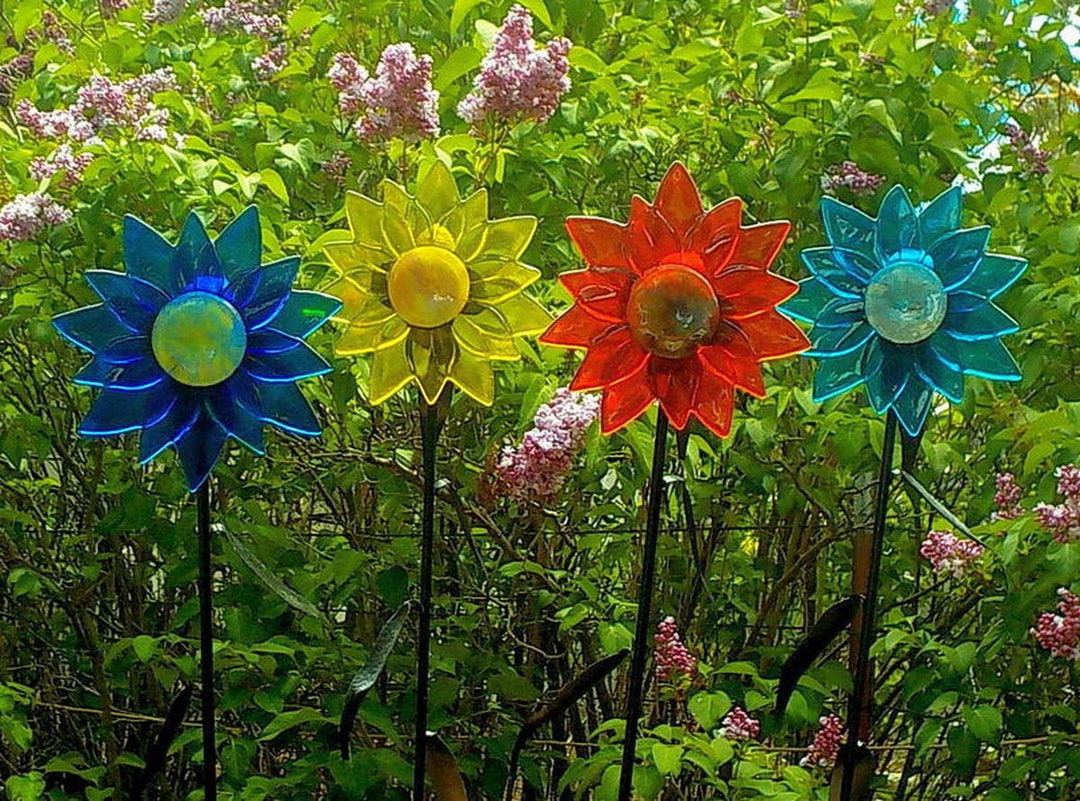 Bright and Colorful Glass Flowers With Leaves. Weddings, Gardens, Patio ...