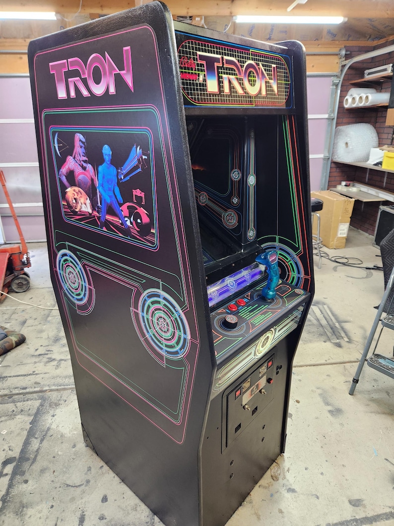 Original Midway TRON Video Arcade Game Machine, Coin Operated 1980s ...