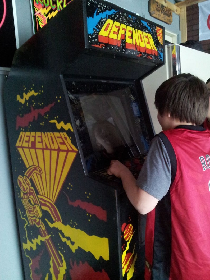 DEFENDER Partially Restored, Original Video Arcade Game With Warranty ...