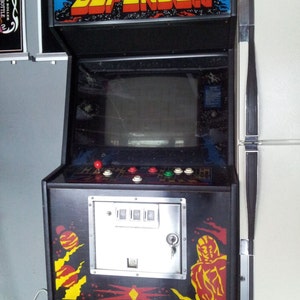 DEFENDER Partially Restored, Original Video Arcade Game With Warranty ...