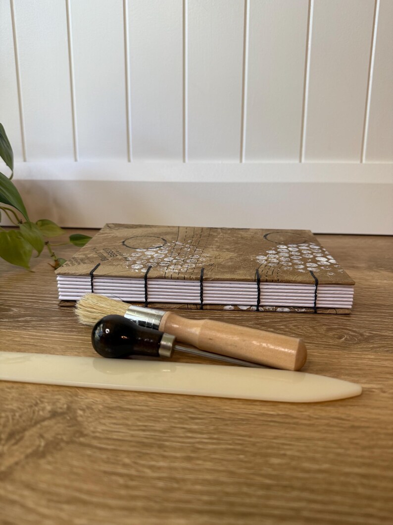 Hand Bound 8.5x5.5" Coptic Stitch Journal - Notebook - Etsy Australia