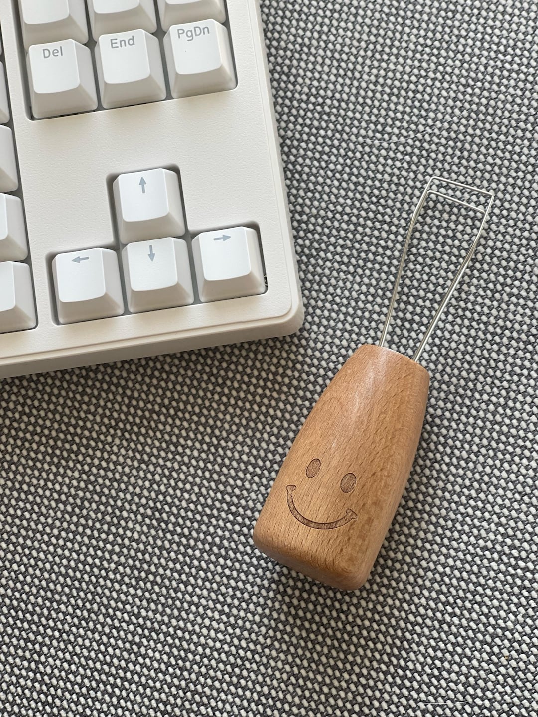 Wooden Smiley Face Key Cap Remover | for Mechanical Keyboard | Tools ...