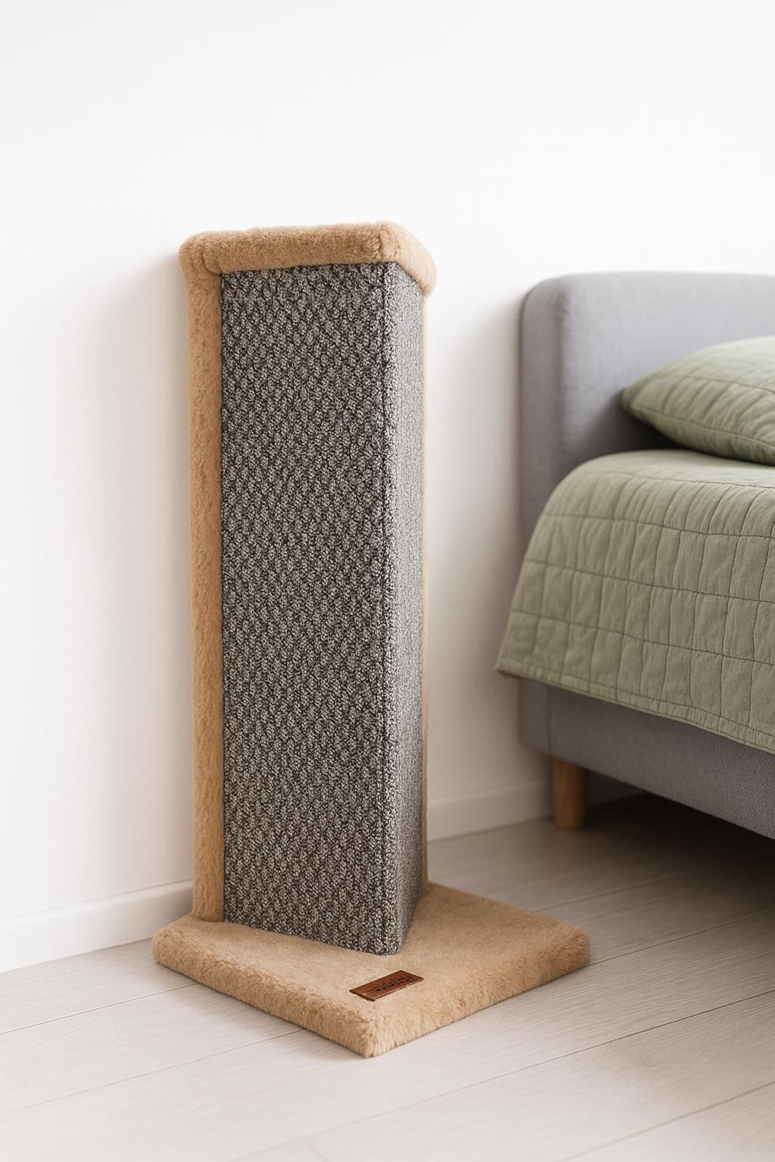 Modern Corner Cat Scratcher – Verical Scratching Post & Board, Cat ...
