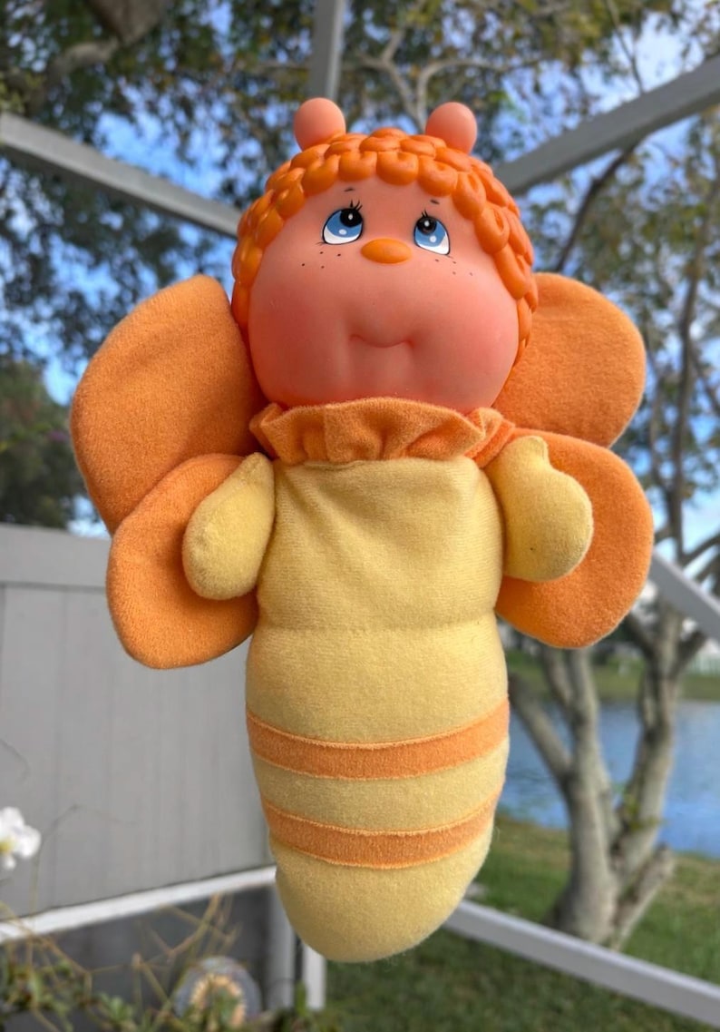 Vintage 1987 Glow Worm Bumble Bee Plush Soma Friend Hasbro | Working ...