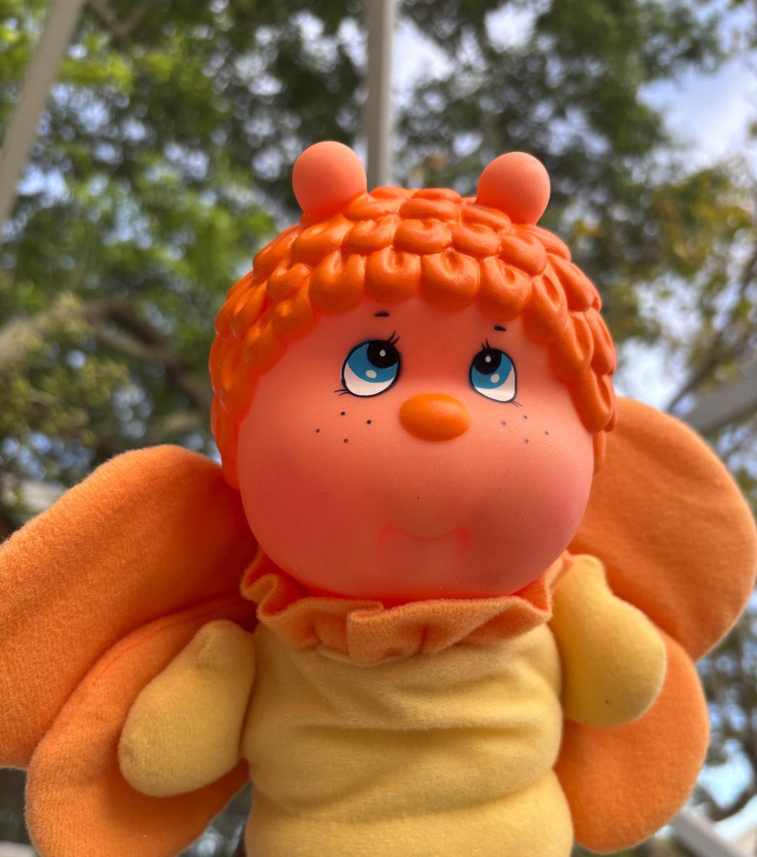 Vintage 1987 Glow Worm Bumble Bee Plush Soma Friend Hasbro | Working ...