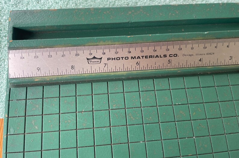 Vintage Premier Guillotine Paper Cutter 1950s Made in Chicago - Etsy