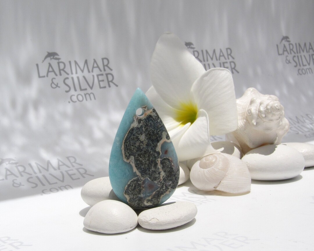 Cuenta de gota de Larimar de Larimarandsilver, Volcano Island ...