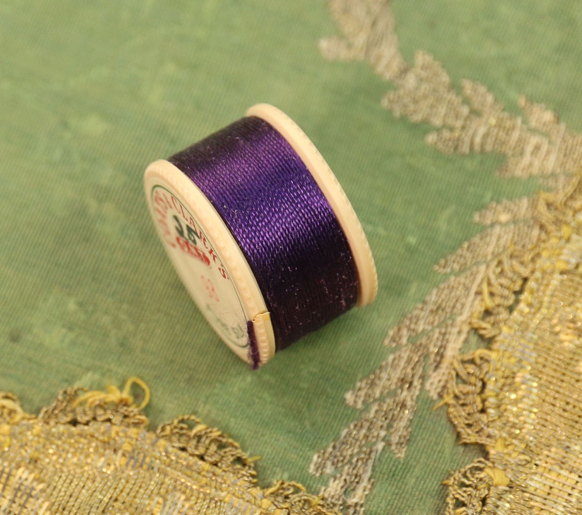 1 Vintage Pure Silk Buttonhole 98 Twist Thread Spool Deep | Etsy
