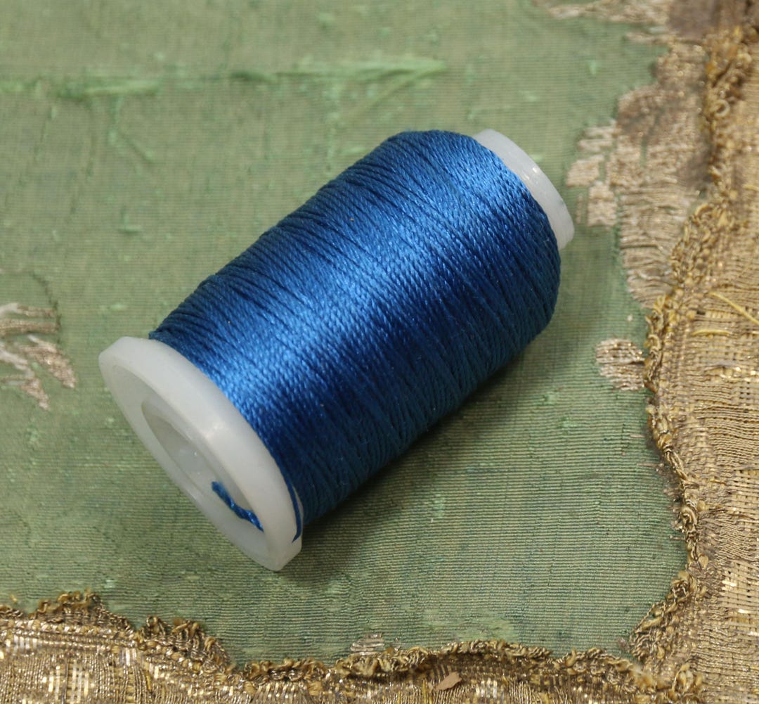 1 Large Spool Pure Silk Thread Originally 92 Yards 245 Rich Blue Size ...