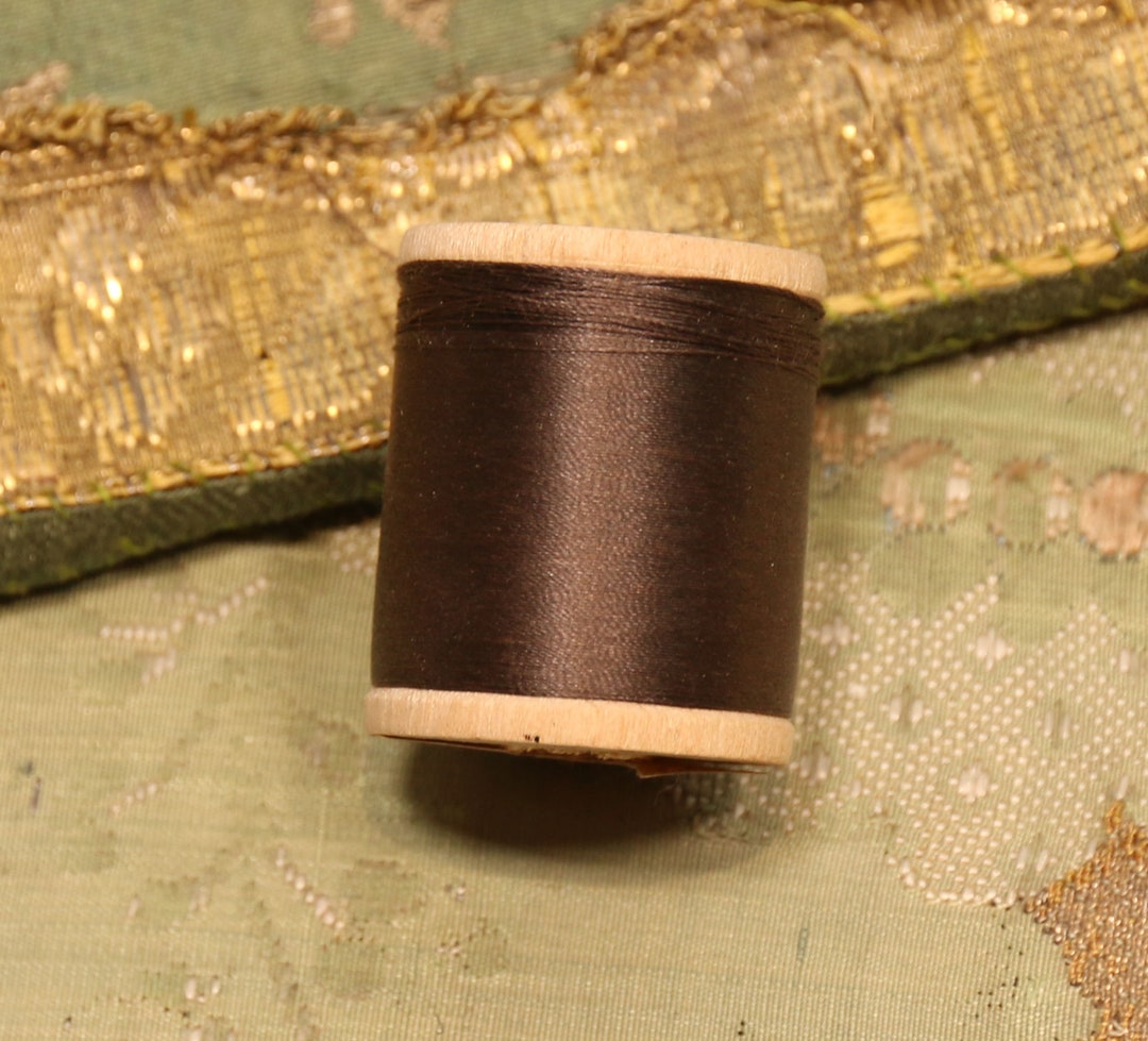 Vintage Pure Silk Thread Shade 7980 Brown Gray Unused Spool Wooden New ...