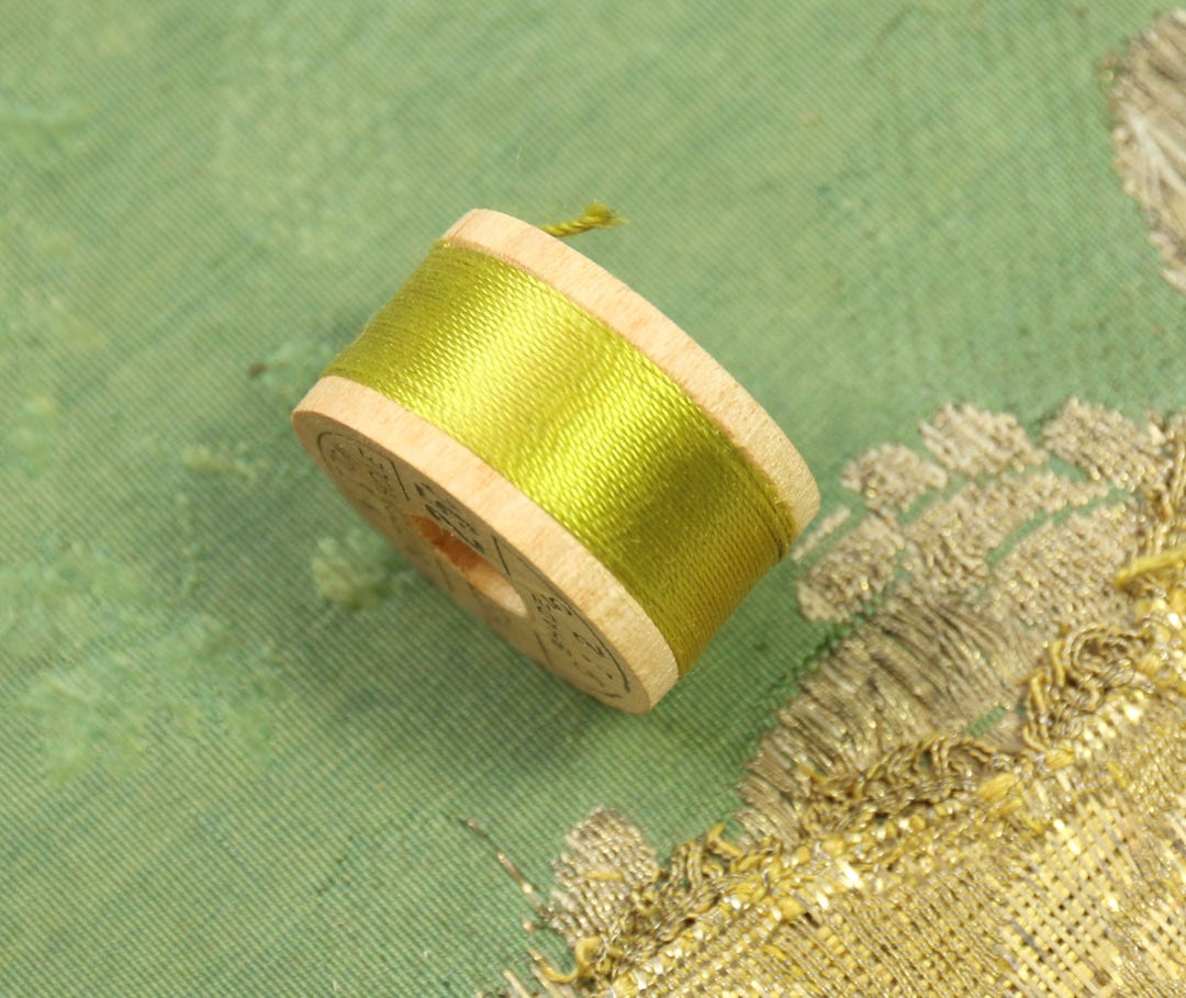 1 Vintage Pure Silk Buttonhole 9125 Twist Thread Spool Limerick Poison ...