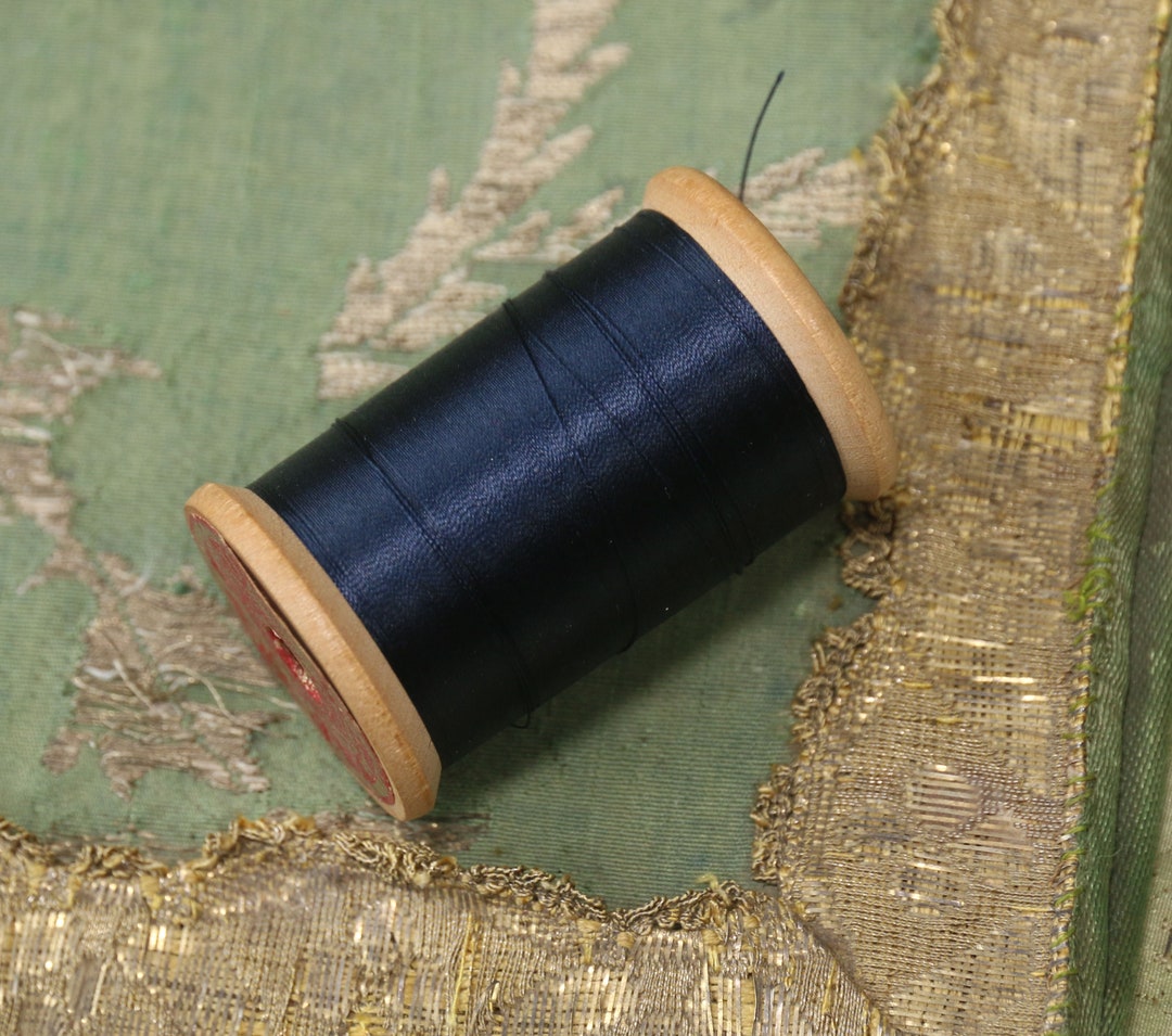 1 Jumbo Spool Originally 900 Yards Dark Blue Antique Pure Silk Sewing ...