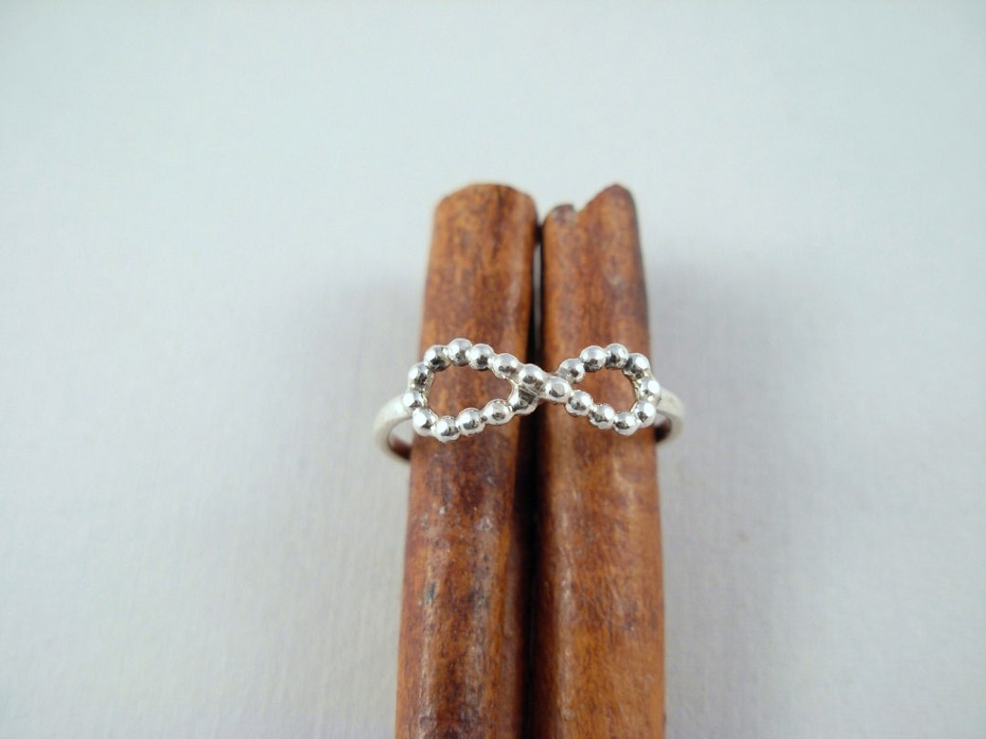 Infinity Dots Silver Ring - Elenade - Etsy