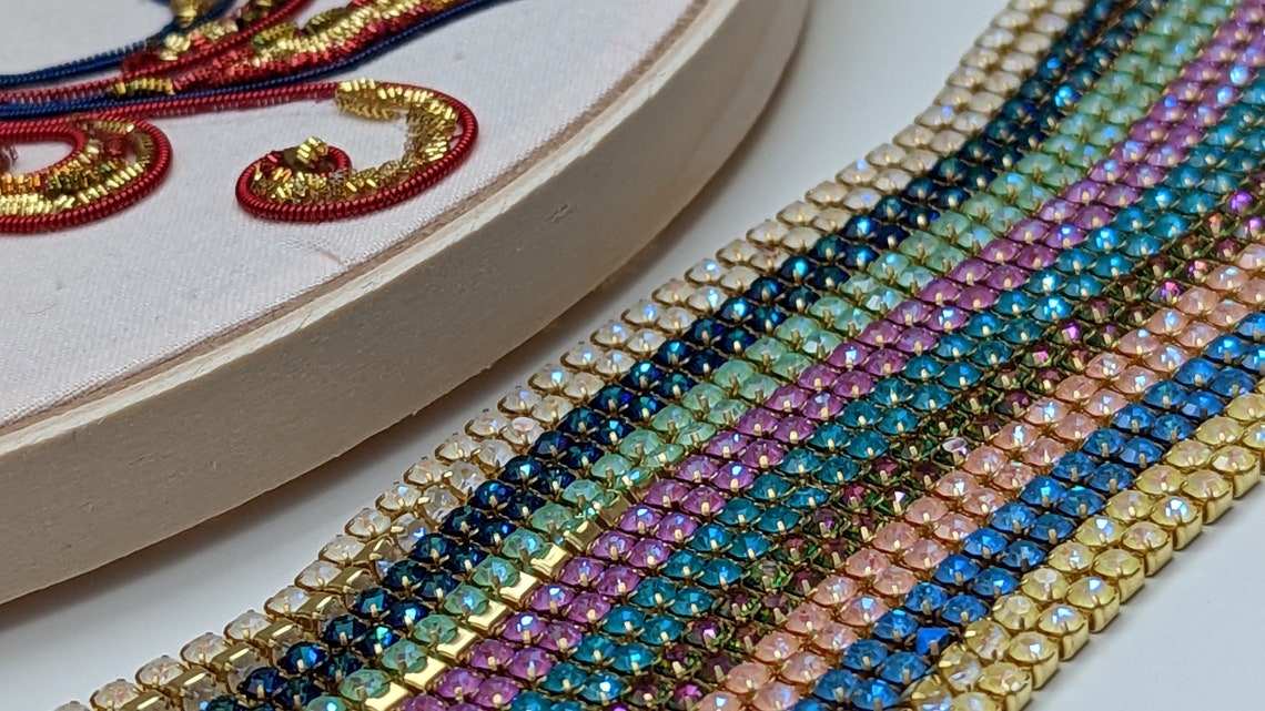 Juicy Crystal Cup Chain, Opal Rhinestone Cupchain 3.0 to 3.2mm SS12 ...
