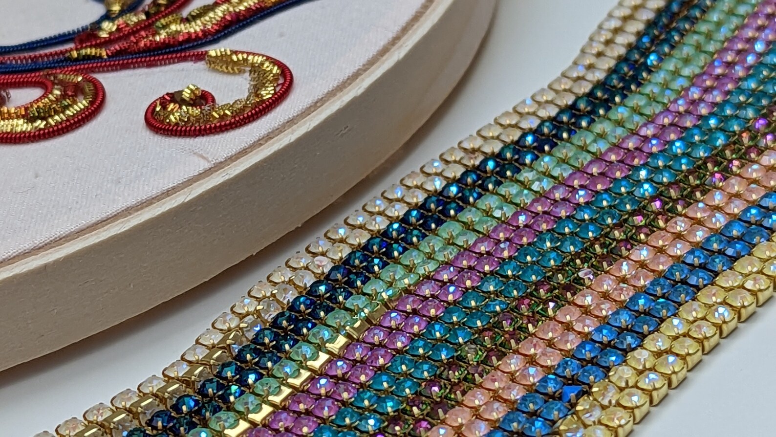 Juicy Crystal Cup Chain, Opal Rhinestone Cupchain 3.0 to 3.2mm SS12 ...