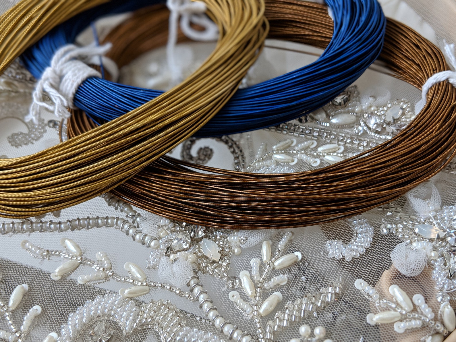 Purl Pearl in Amiral Blue Color Old Gold and Chocolate Color, French ...