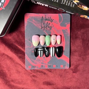 Mitsuri and Obanai Press on Nails - Etsy