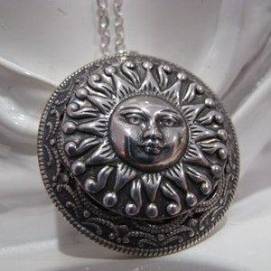 Midday Sun Locket. Victorian Sun Locket Necklace in Antique - Etsy