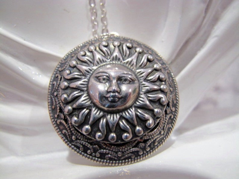 Midday Sun Locket. Victorian Sun Locket Necklace in Antique - Etsy