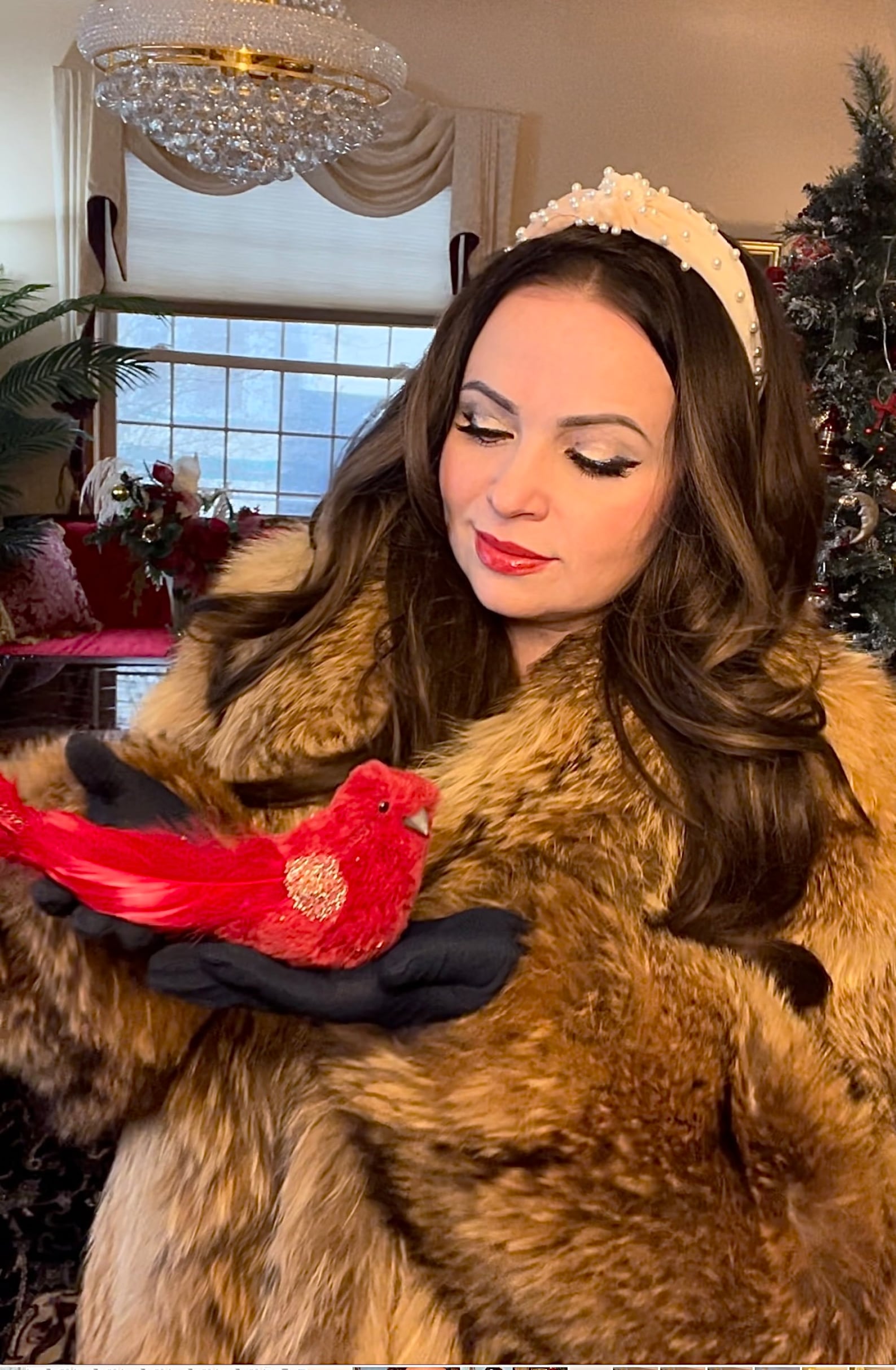 Spacious Vintage Genuine Tanuki Raccoon Fur Medium Length Coat Finn ...