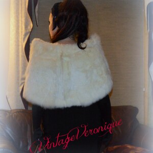 Classic Retro Vintage 1960s White Genuine Rabbit Fur Stole Pompone ...