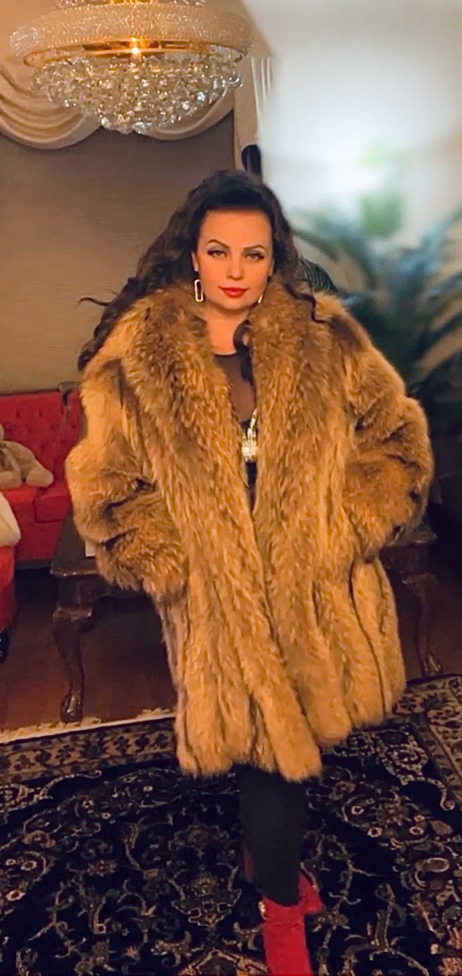 Spacious Vintage Genuine Tanuki Raccoon Fur Medium Length Coat Finn ...