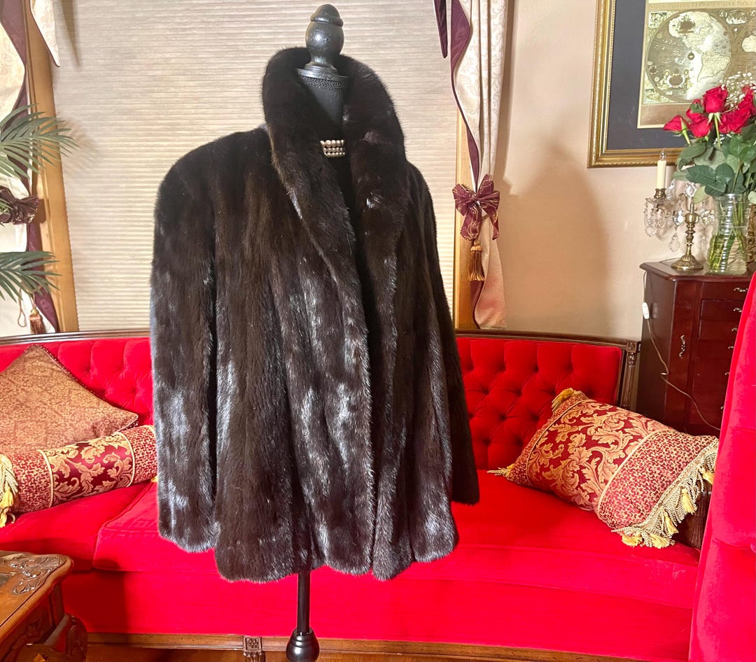 Classic Black Diamond Genuine Mink Fur Jacket Size Medium Large 8 10 12 ...