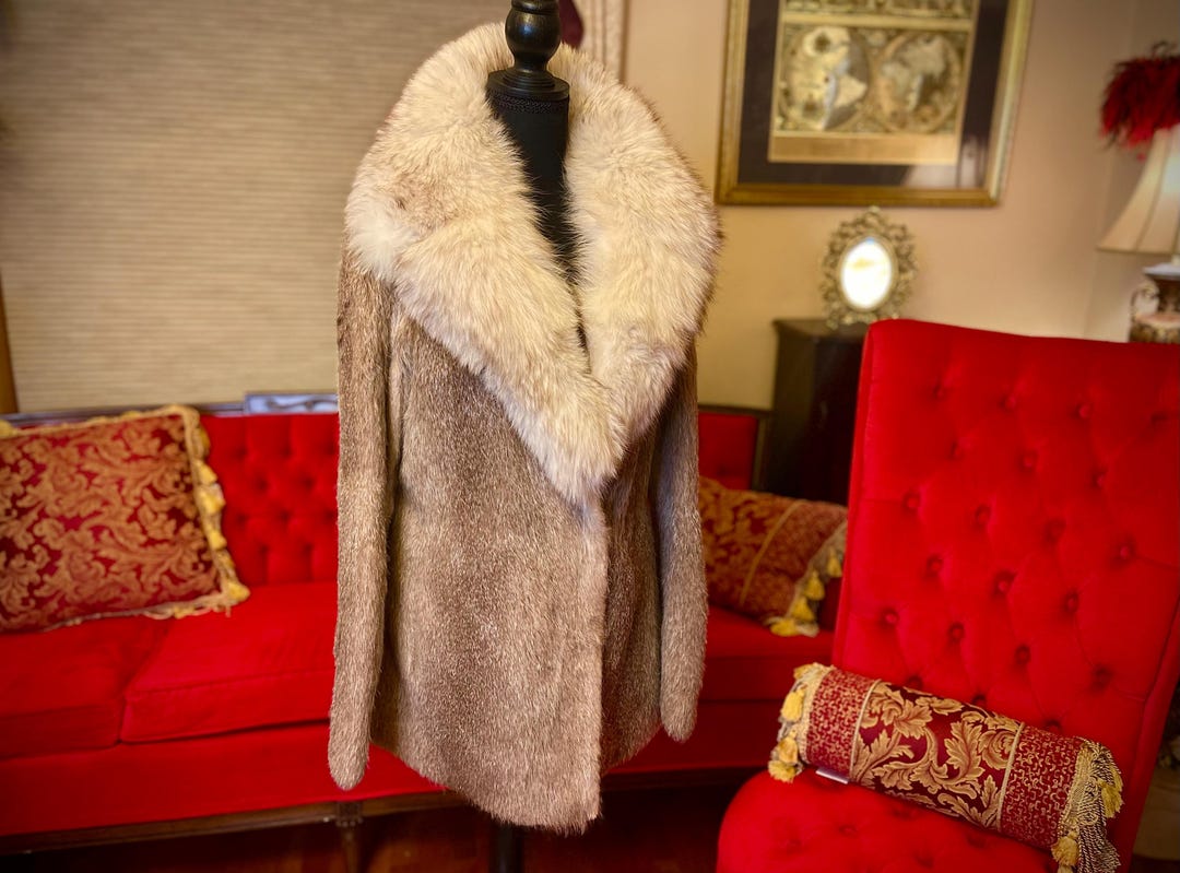 Fabulous Genuine Nutria Fur Coat W/ Fox Fur Collar Sz Medium Large 10 ...