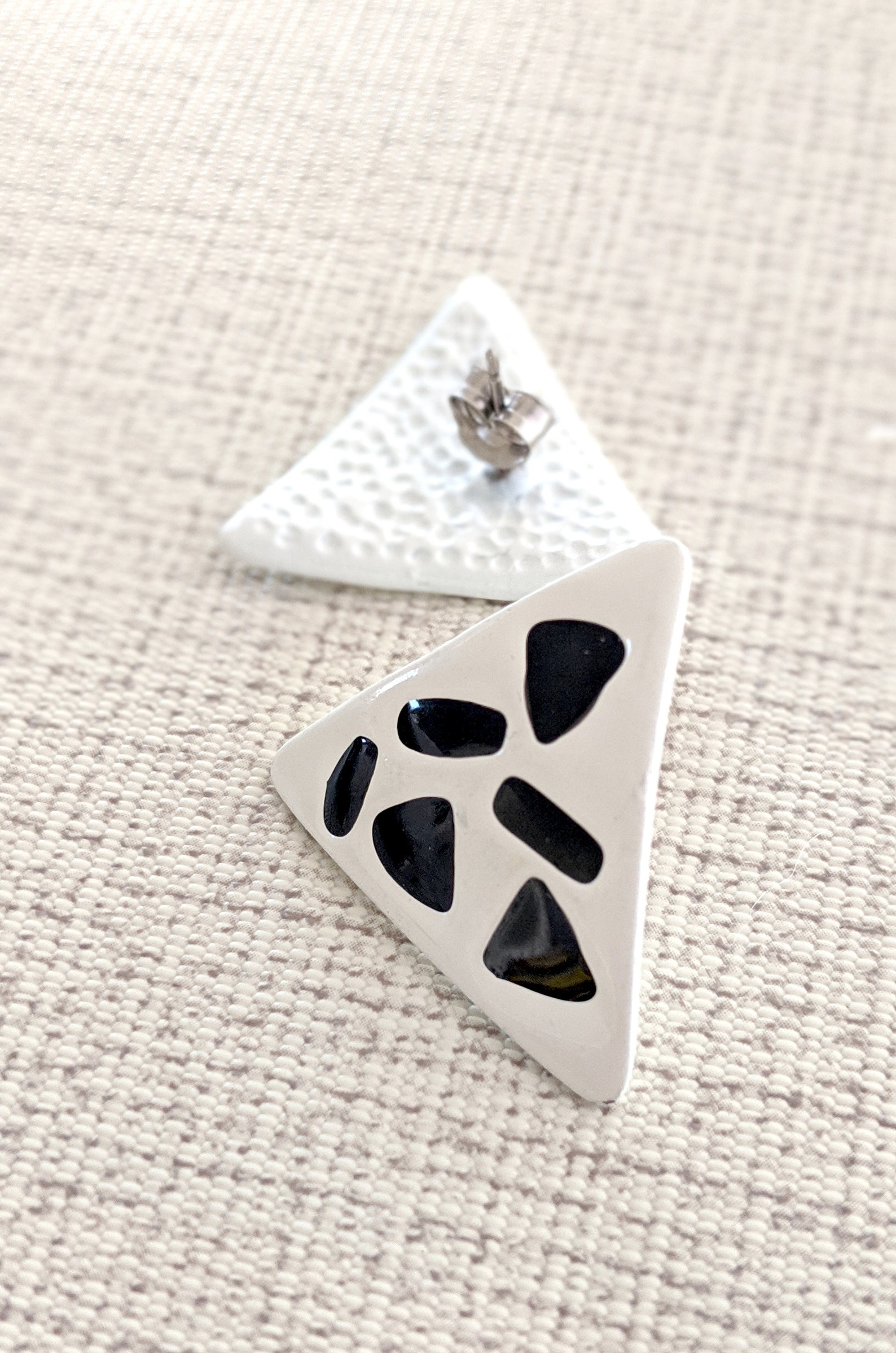Vintage Geometric Stud Earrings, Retro Black and White Triangle ...