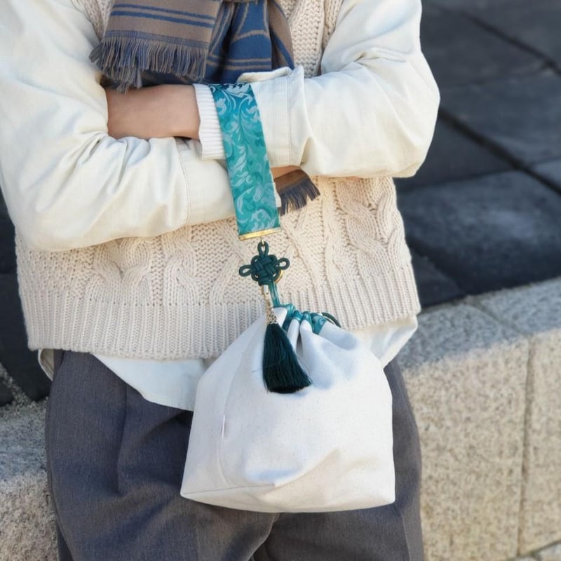 Korean Drawstring Gift Bag - 60+ Gift Ideas for 2026