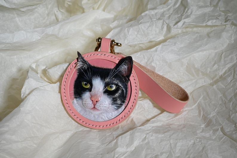 Custom Hand-craved Pet Portrait Leather Keychain, Personalized Dog/cat ...