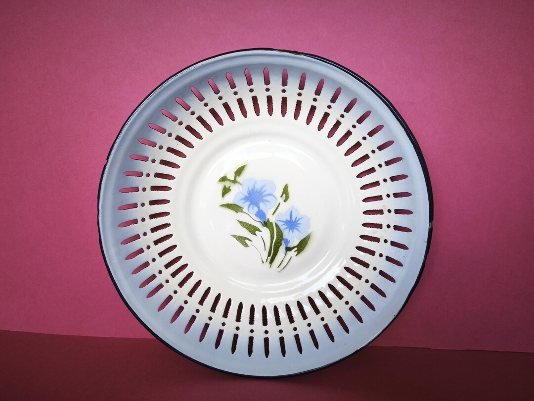 Vintage Blue Enamel Colander With Floral Motif Strainer Fruit Detail ...