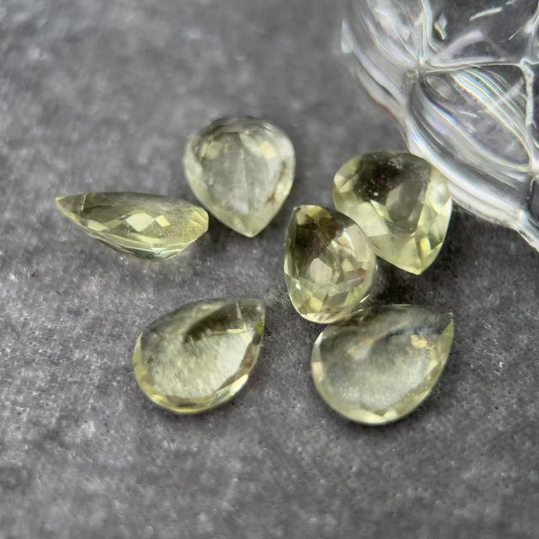 Libyan Desert Glass Gemstone • Natural Desert Tektite • Yellow Impact ...