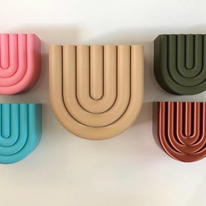 Wall Mounted U-shape Plant Pot in Custom Colours | Stylish Design ...