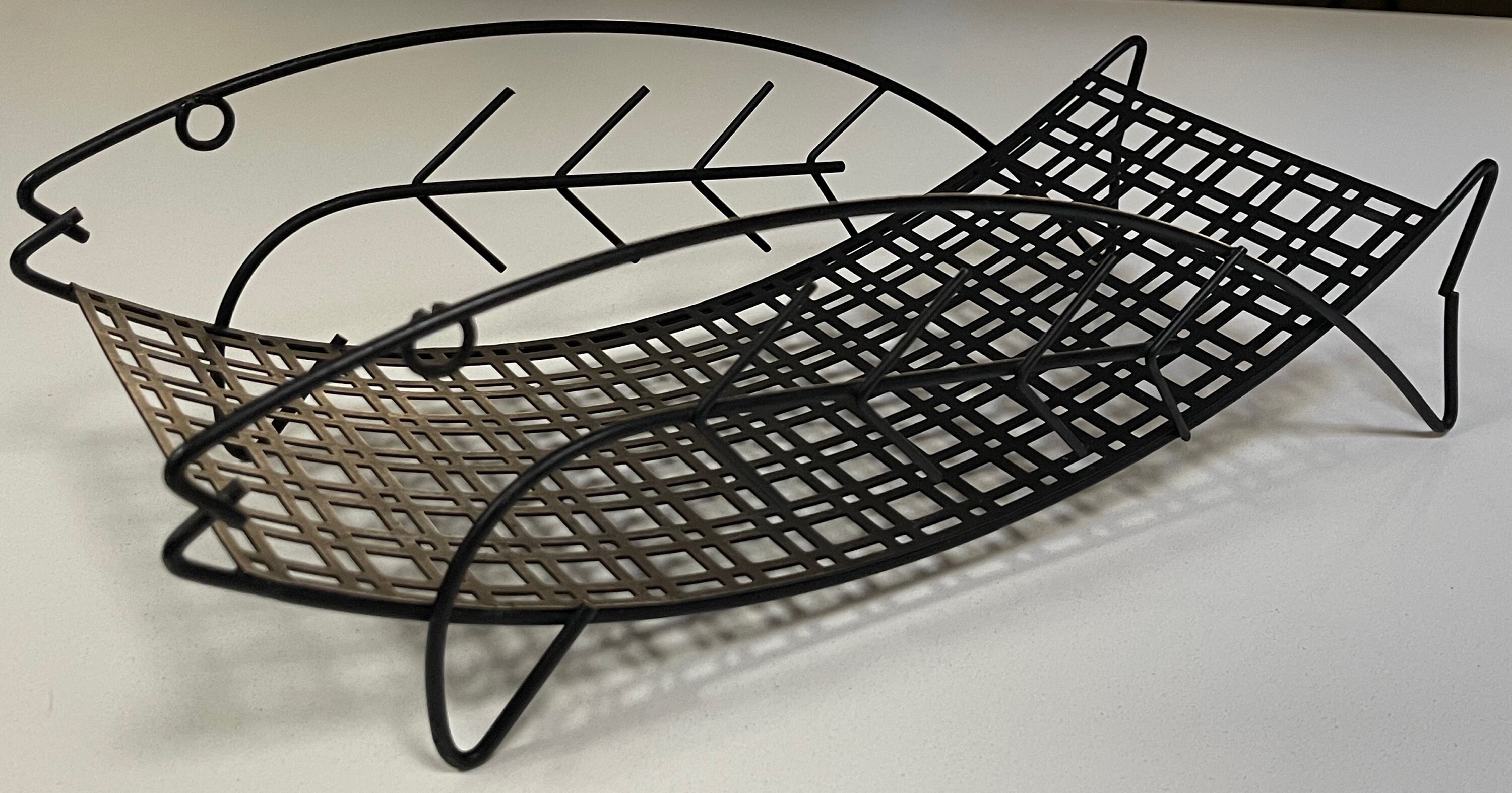 Vintage 50s 60s Black Wire Fish Catch-All Basket Mid Century Modern ...
