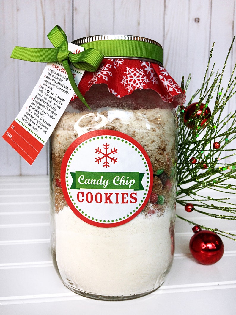 Christmas Cookie Jar Decorations. Cookie Mix in a Jar Recipe With ...