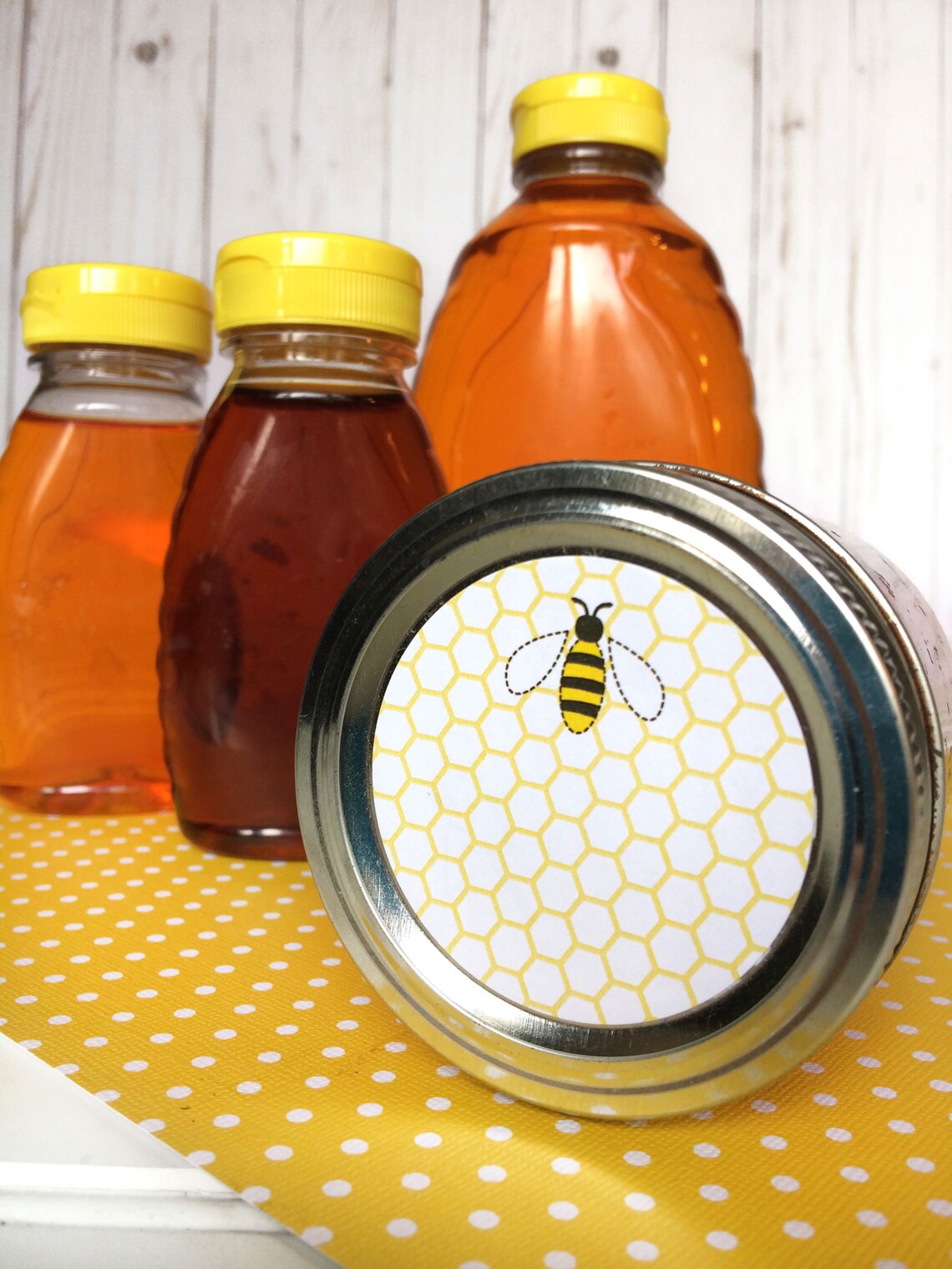 Cute Honey Bee Honey Jar Labels, Round Printed Honeycomb Mason Jar ...