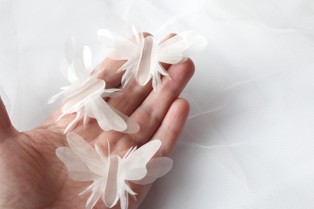 Silk Organza Sculpted 3D Bees 4pcs- 3D Embellishment for Wedding ...