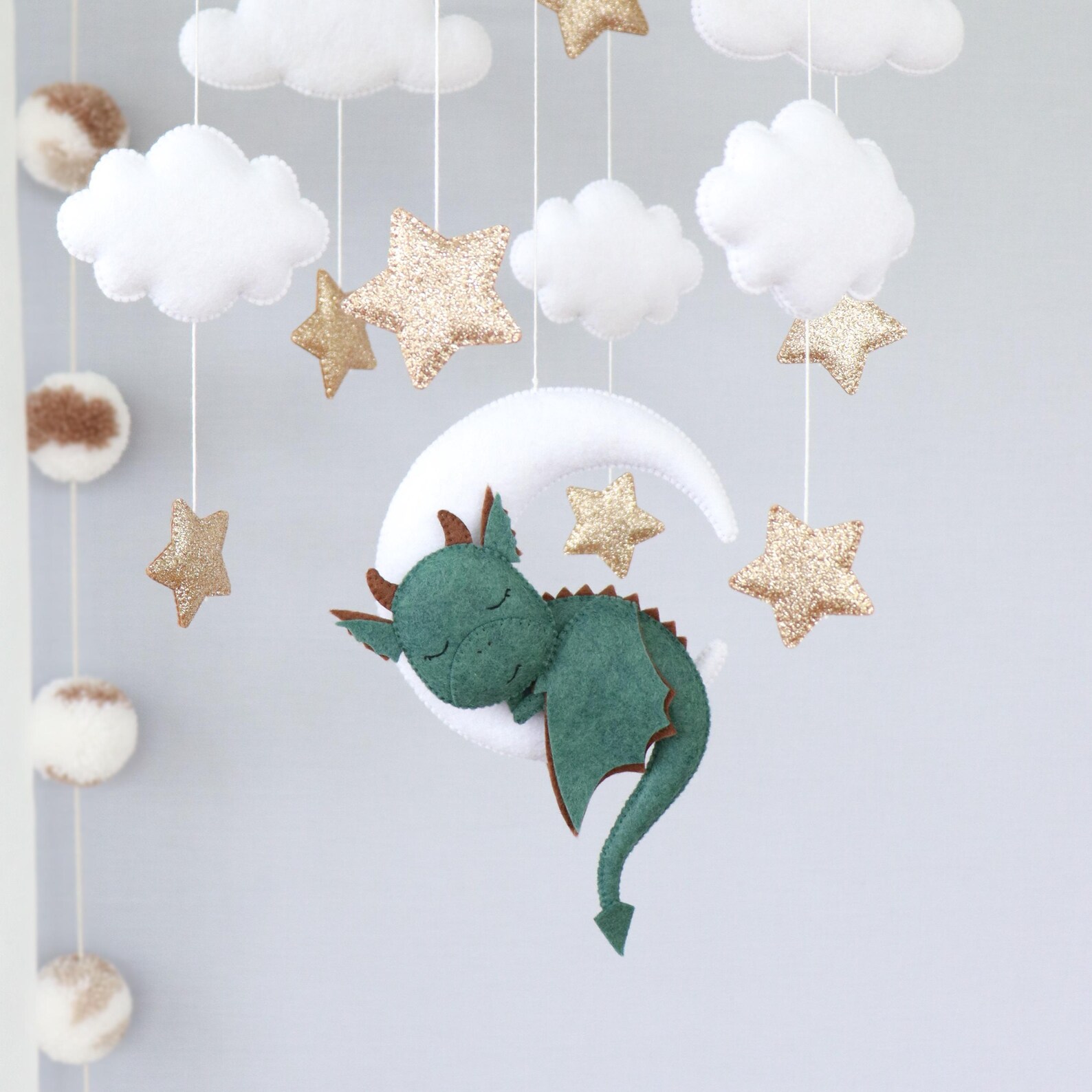 Dragon Baby Mobile for Crib, Fantasy Nursery Decor, Neutral Baby Shower ...