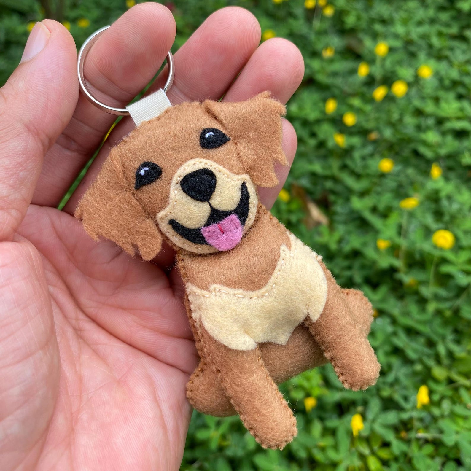 Handmade Felt Golden Retriever Keychain, Wool Felt Golden Retriever ...