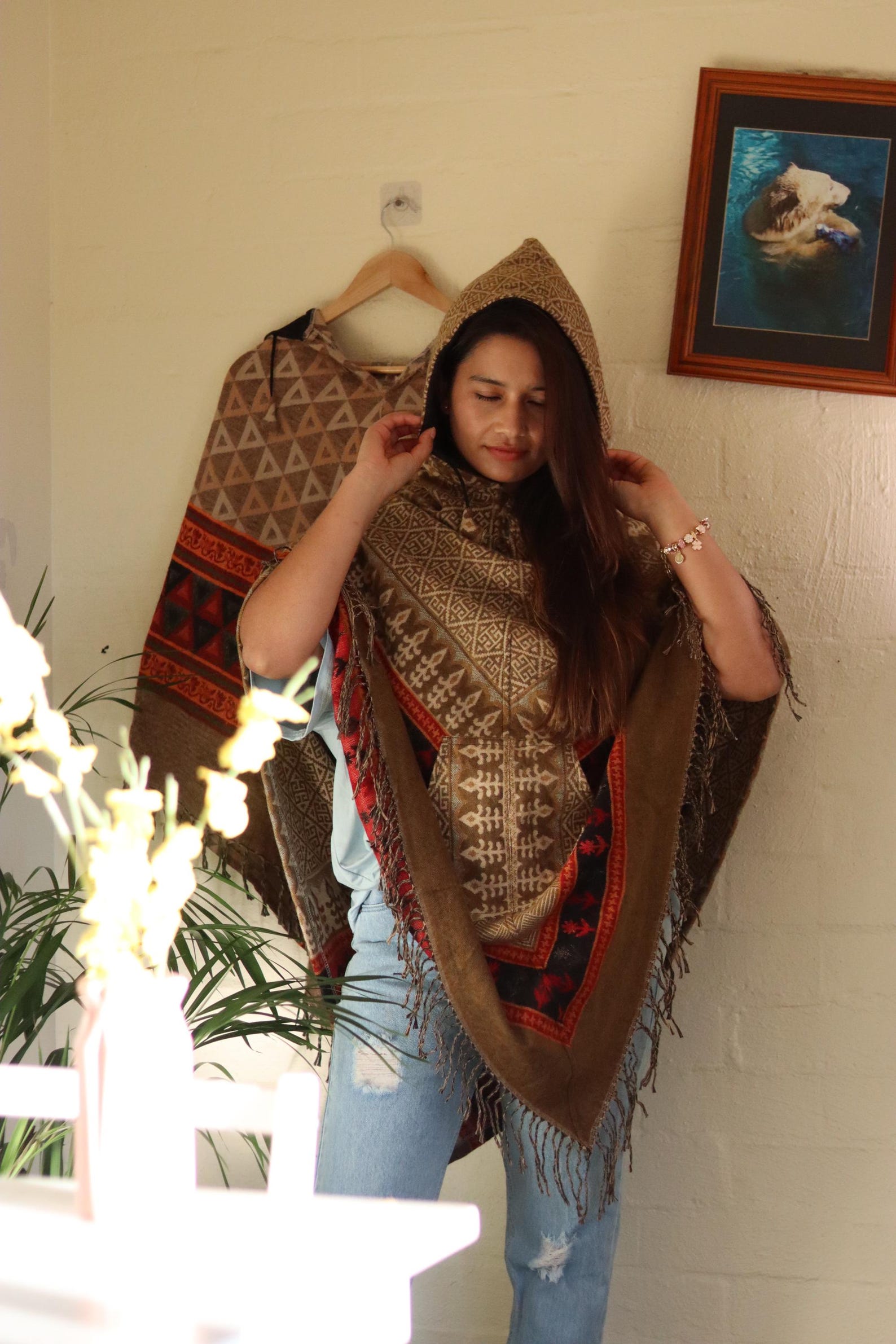 Hooded Poncho Bohemian Style Himalayan Yak's Wool Blended Handwoven ...