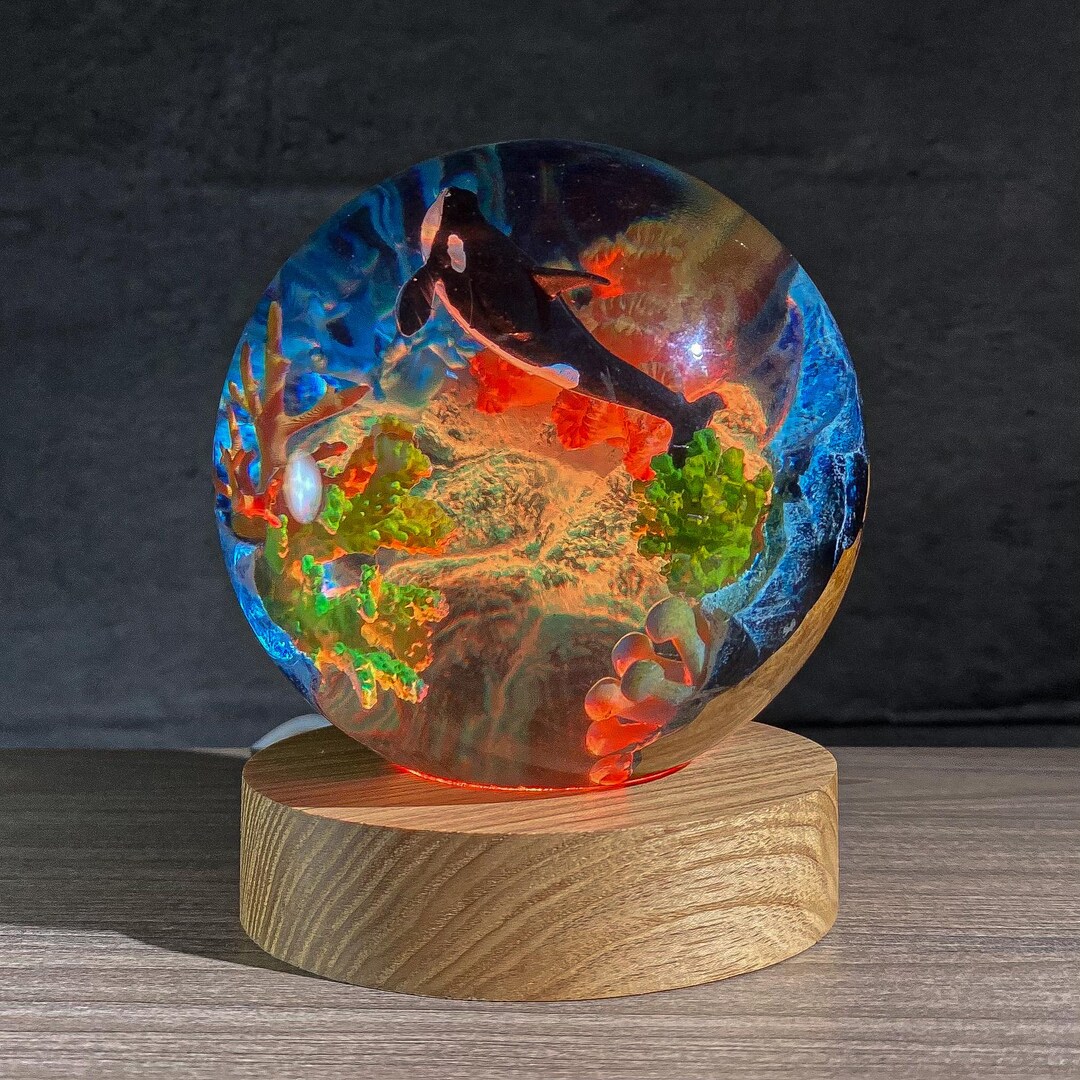 Orca Whale Ocean Resin Lamp – LED Epoxy Night Light Globe With Coral ...