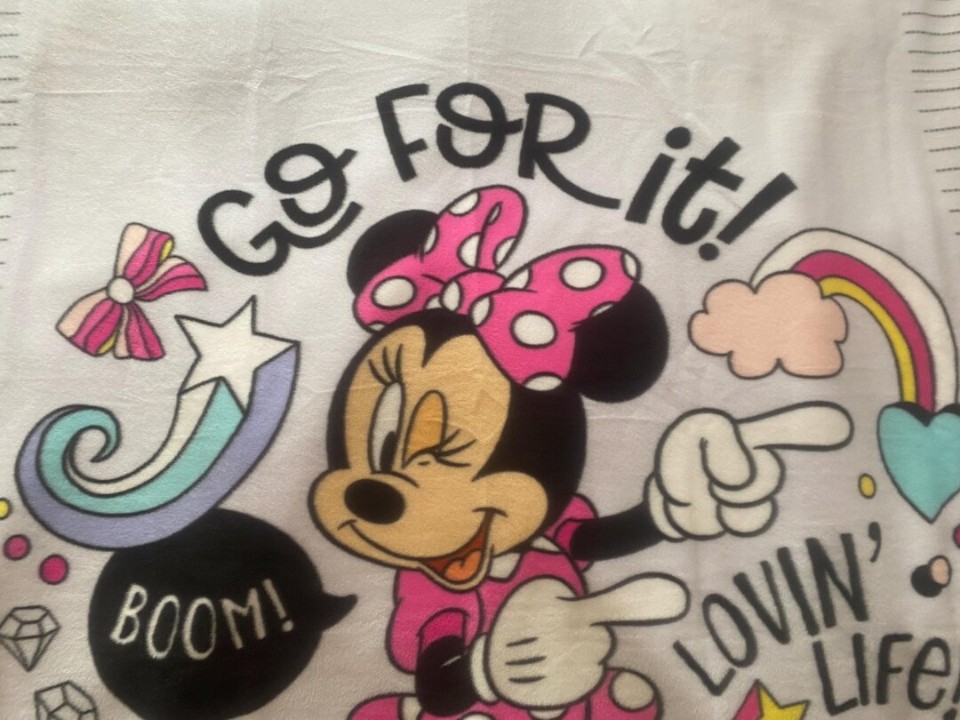 A Famous Minnie Mouse Smiling, Dancing, Go for It, Lovin' Life! on ...
