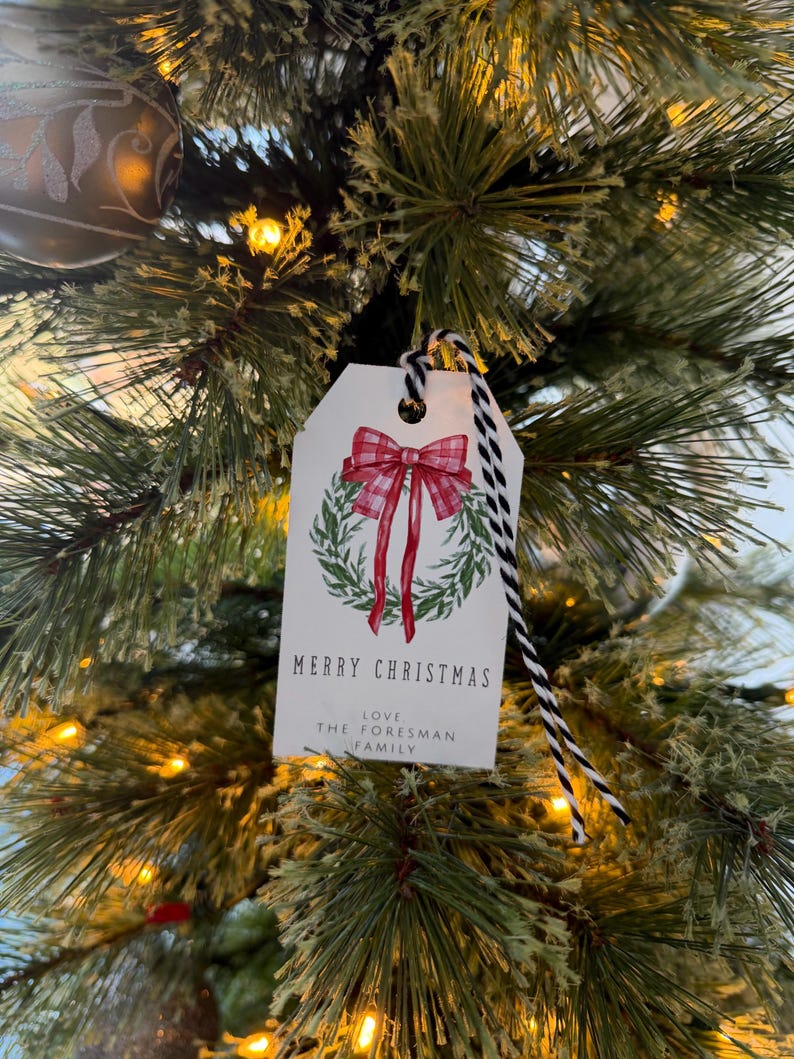 Custom Christmas Gift Tags, Wreath and Bow Design - Etsy