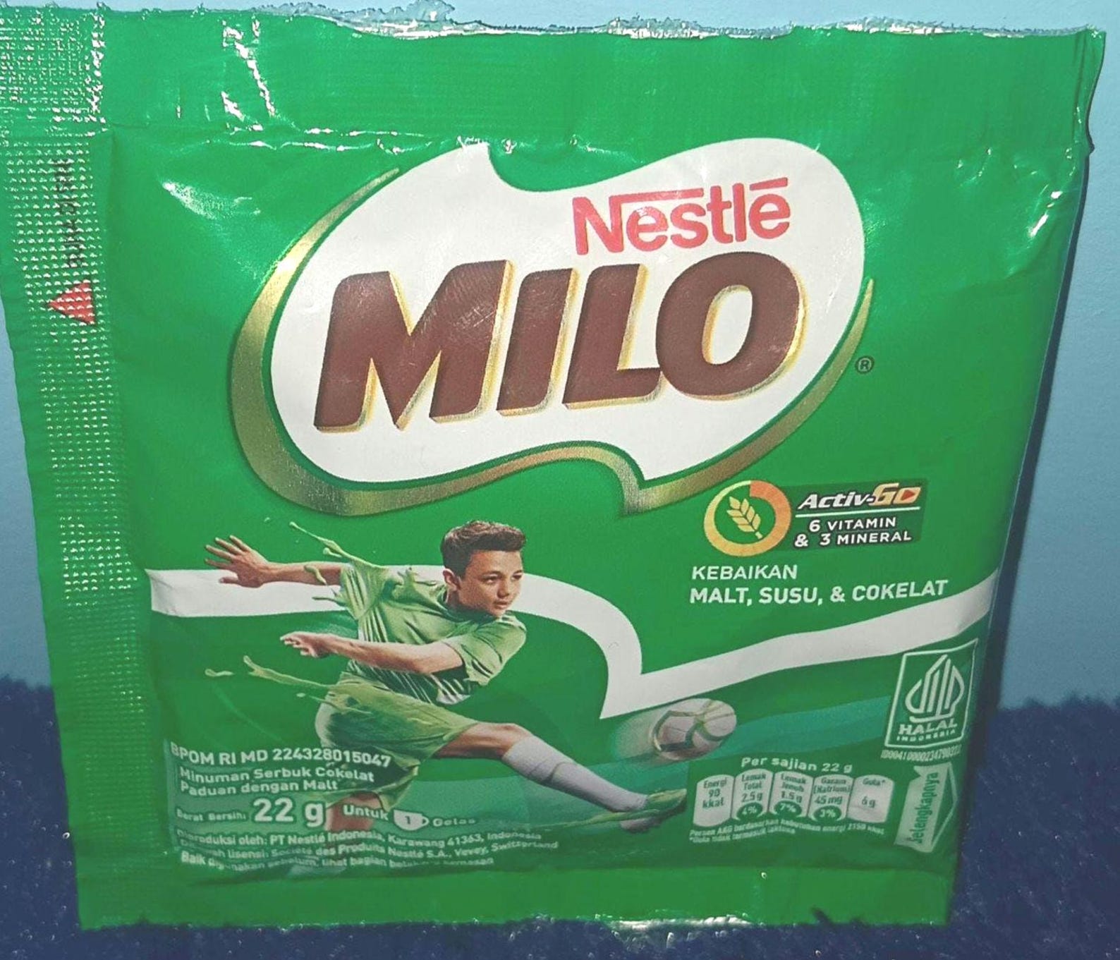 Milo Milk Sachet 22 Grams is a Practical Chocolate Powder Drink Product ...