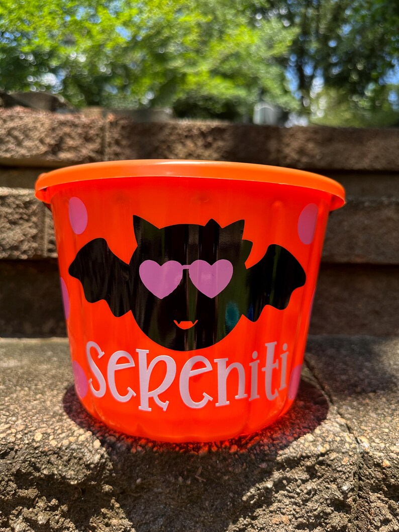 Custom Halloween Buckets, Glow in the Dark Buckets, Trick or Treat ...