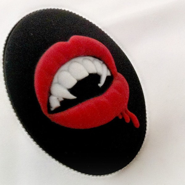 Vampire Teeth Ring - Etsy