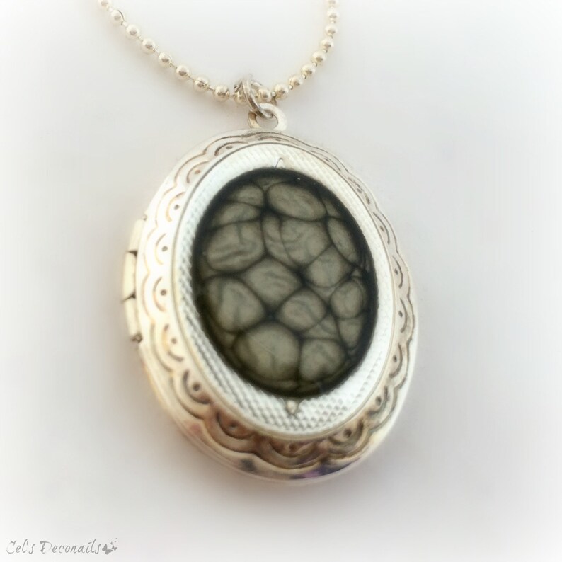 Black Honeycomb Victorian Gothic Locket Steampunk Locket - Etsy