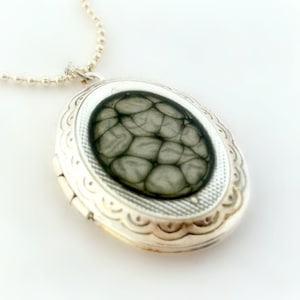 Black Honeycomb Victorian Gothic Locket, Steampunk Locket Necklace ...